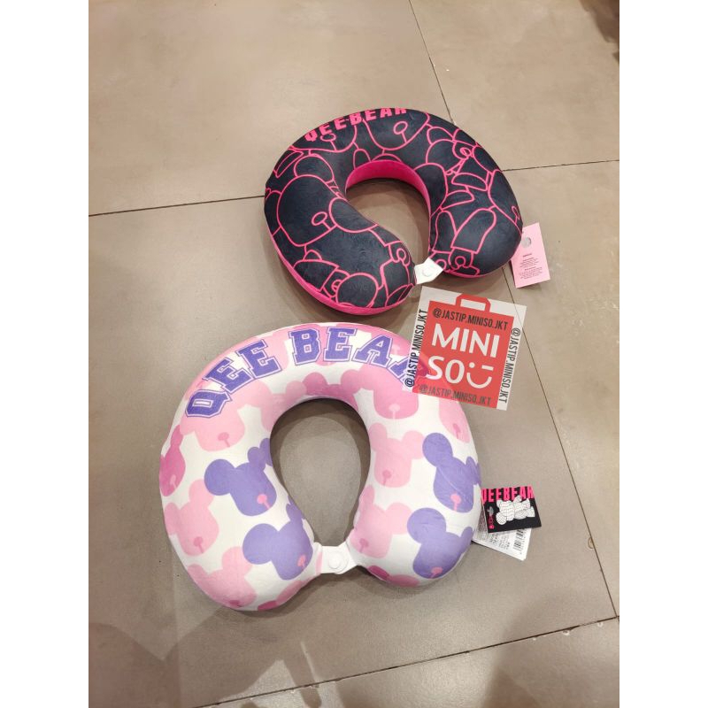 Miniso Neck Pillow Memory Foam QEE BEAR Electric PINK (sz.32x30cm ...