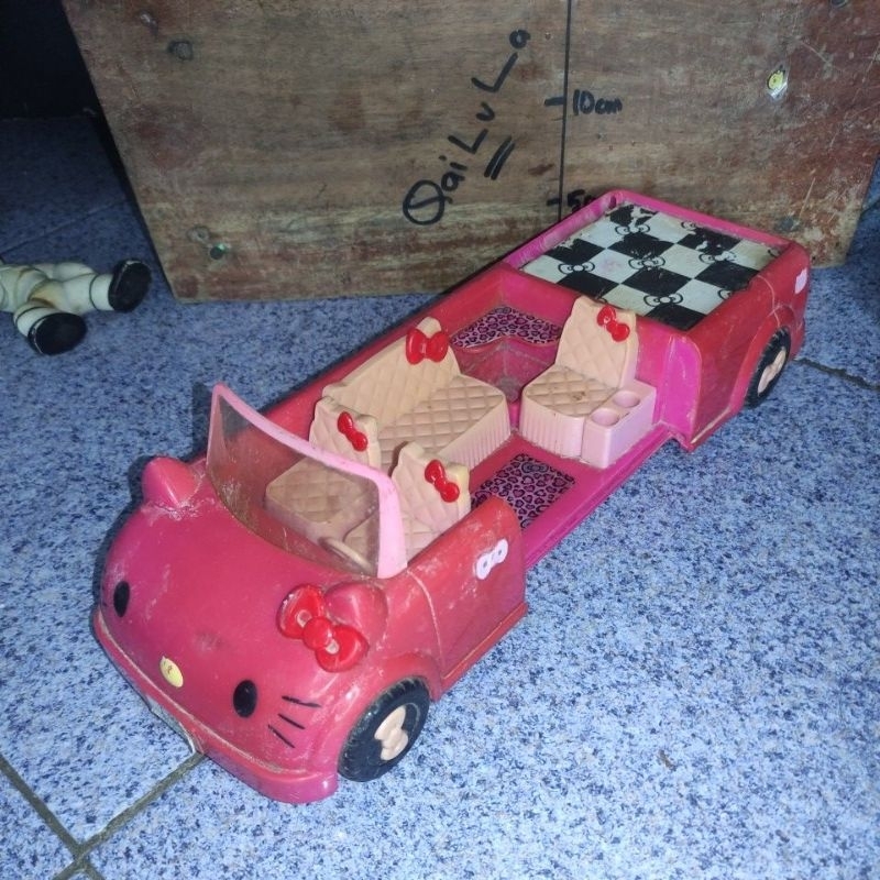 Hello Kitty Sanrio Dance Party Limo Figure | Shopee Philippines