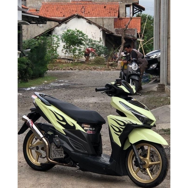 VARIO 2018 STRIPING STICKER FIRE MOTIF CUTTING STICKER | Shopee Philippines