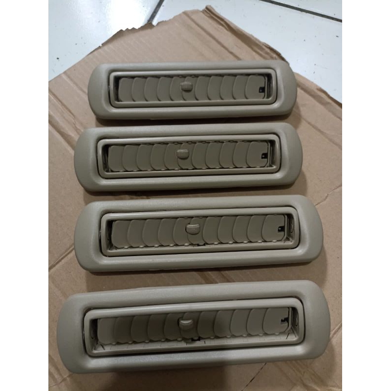 Toyota INNOVA AC GRILL Rear GRILL AC INNOVA Rear Middle ORIGINAL ...