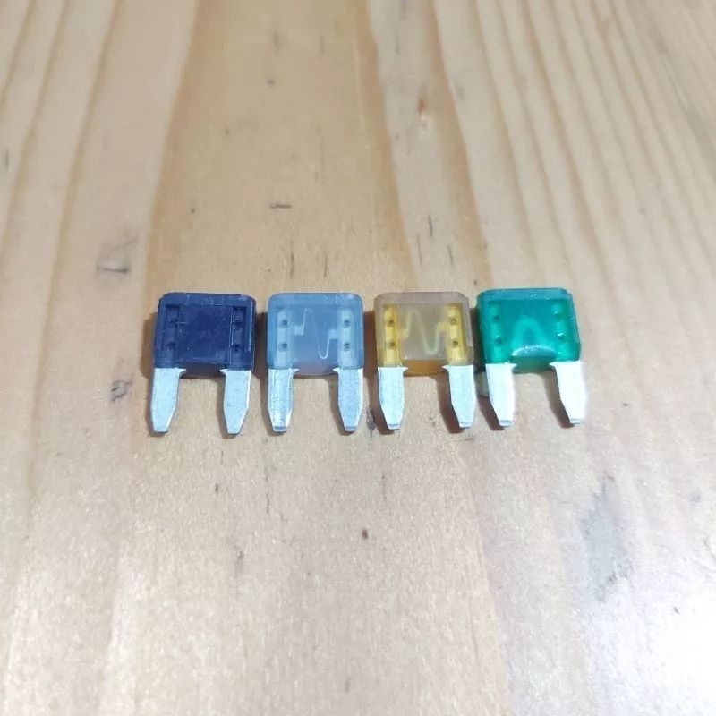 Small Fuse Fuse 1A,2A,5A,30A Honda All Matic Beat Vario Scoopy Spacy ...