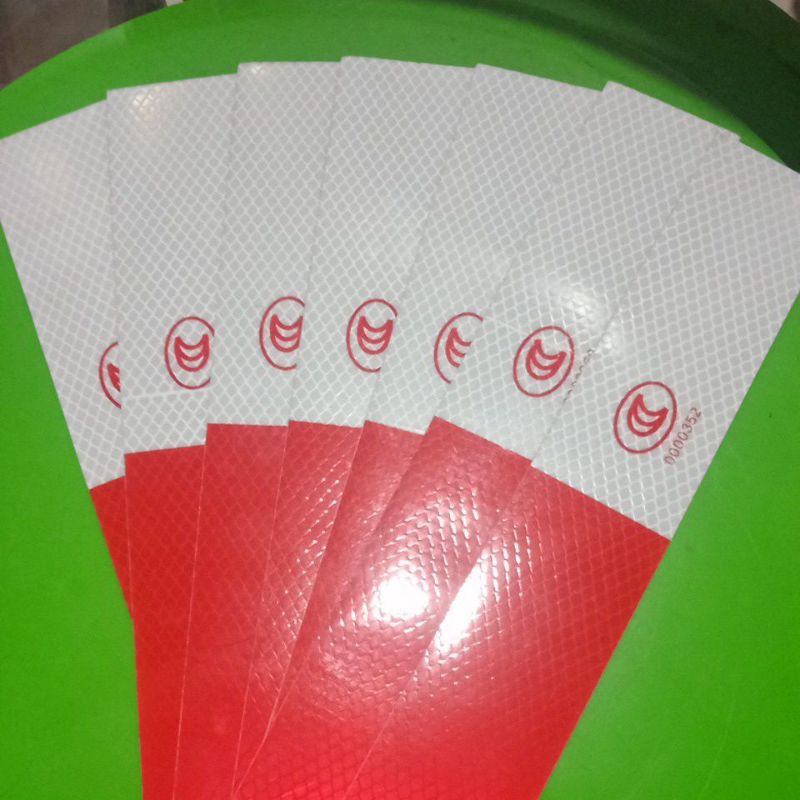 MERAH CAHAYA REFLECTOR STICKER WARNING DESIGN RED AND WHITE REFLECTOR ...