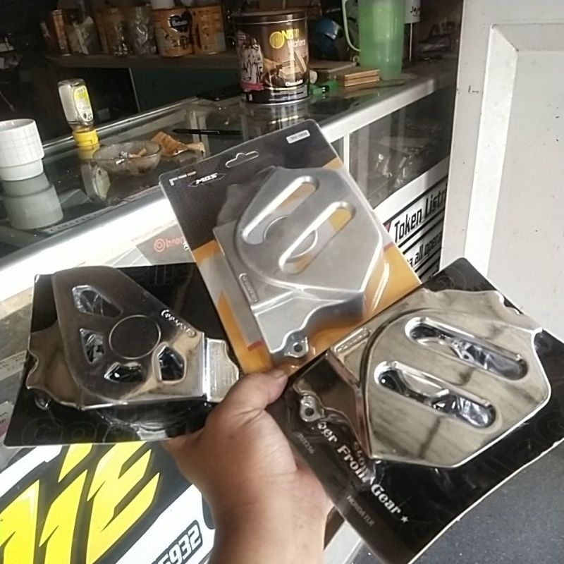 Crf PNP Megapro Tiger Front Gear Chain Cover, IMPORTED CRF Model ...