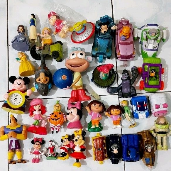 Disney mickey mouse figure toys, minie mouse, Donald Duck, mulan ...