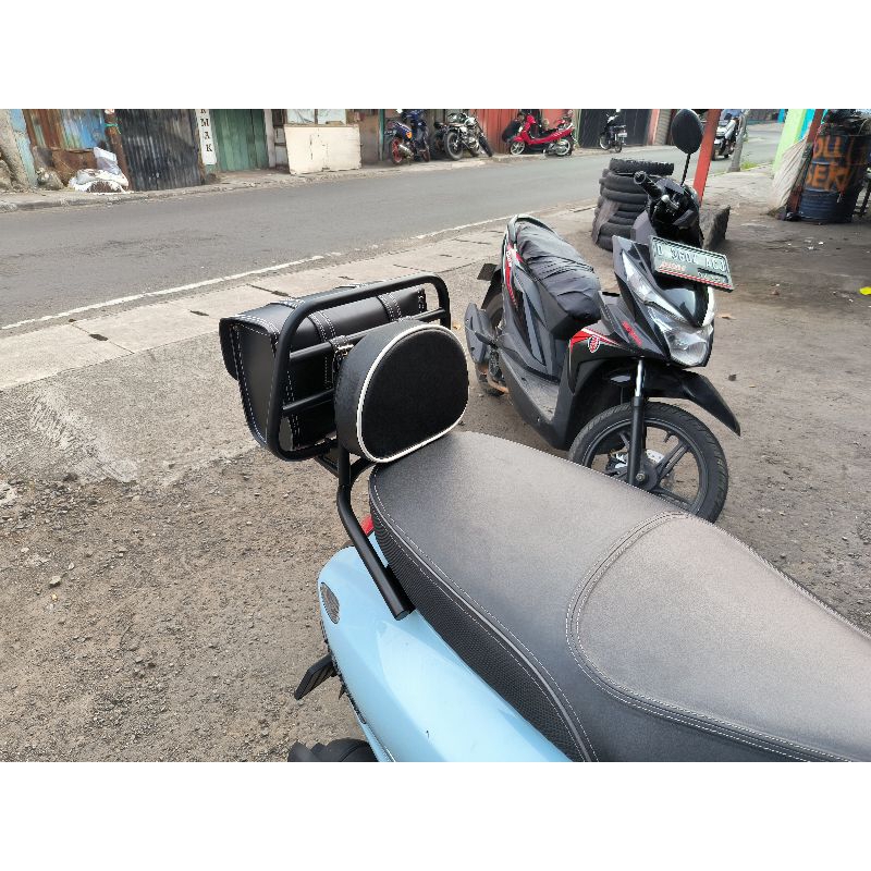 Backrack Rear Rack for Yamaha Fazzio and Filano Motorcycles. Back Rack ...