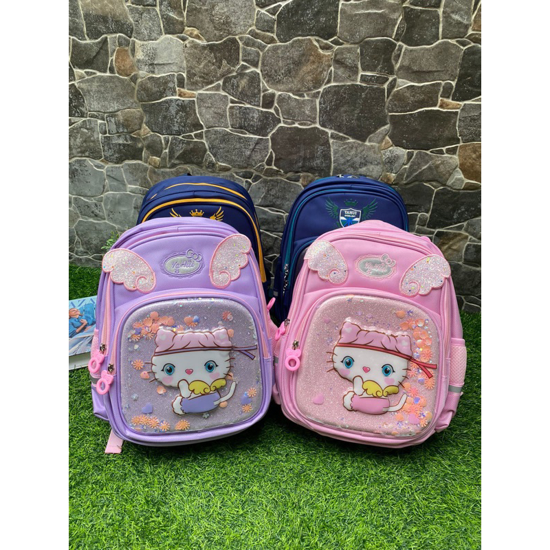 Korean Model elementary school children's backpack with 17 pictures ...