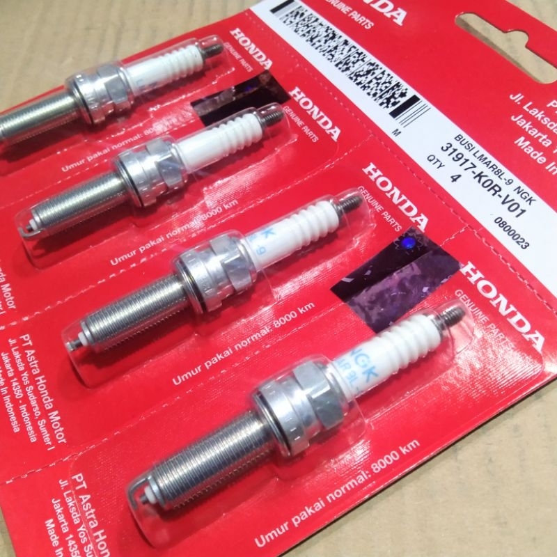 PCX 160, ADV 160, Vario 160 spark plugs. LMAR8L-9 SPARK PLUG Original ...