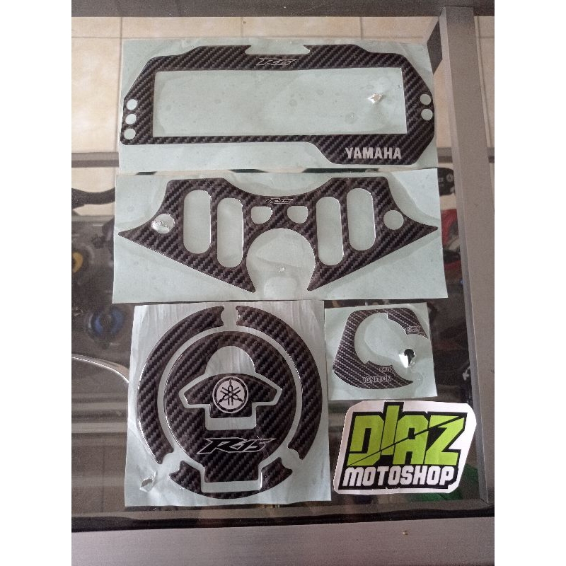 Carbon Tank Sticker - Fuelpad Yamaha R15 V3 Carbon Sticker | Shopee ...