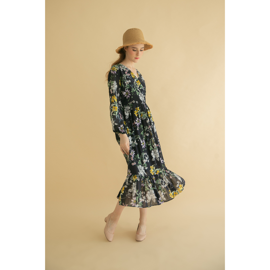 Alle J - Arelle Maxi Dress (Black Floral) | Shopee Philippines