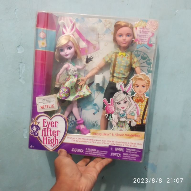 Barbie Doll ever after high bunny blanc & Alistair Wonderland Mattel ...
