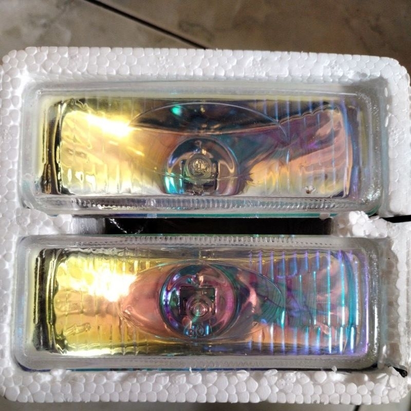 1 box halogen lamp, shooting lamp, fog lamp | Shopee Philippines