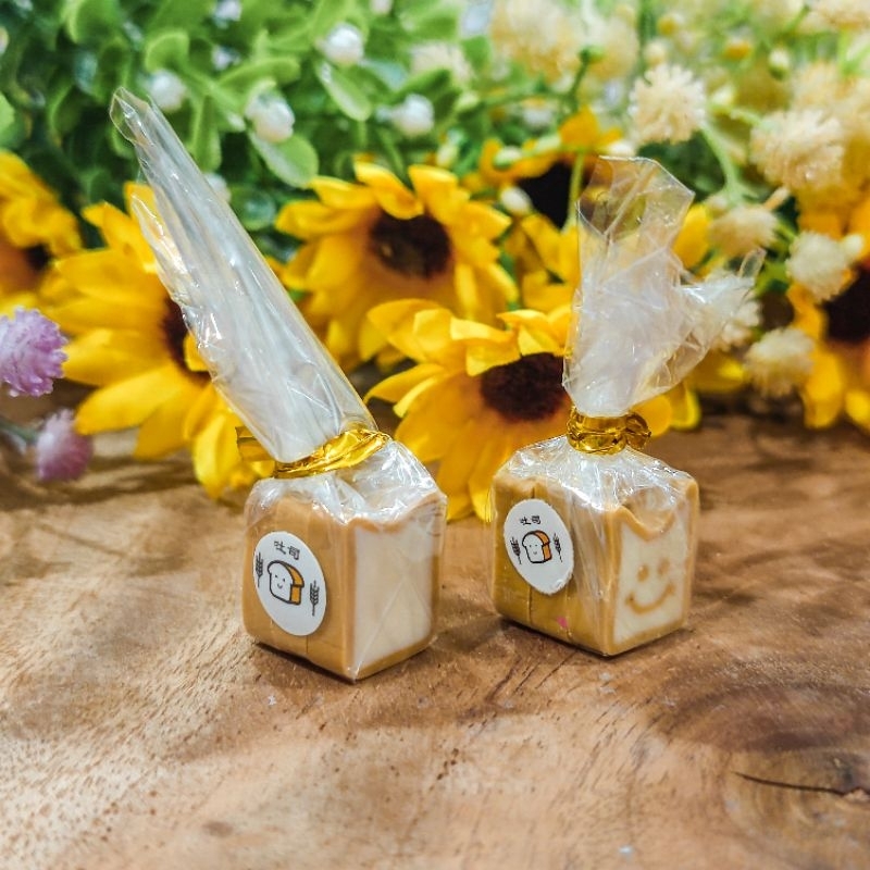 MINIATURE 1:12 BREAD LOAF WHITE BREAD FOOD NENDOROID SHF FIGMA | Shopee ...