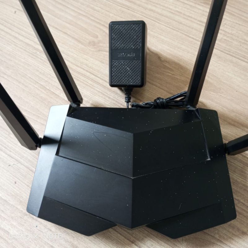 Tenda AC10U - AC1200 MU-MIMO Smart Dual-Band Gigabit MUMIMO TENDA AC10 ...