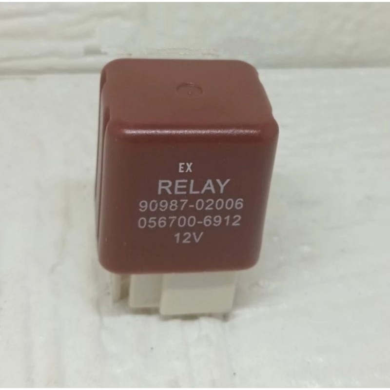 Toyota Corolla Great Signal Light Relay Toyota Kijang 4 Legs 12V ...