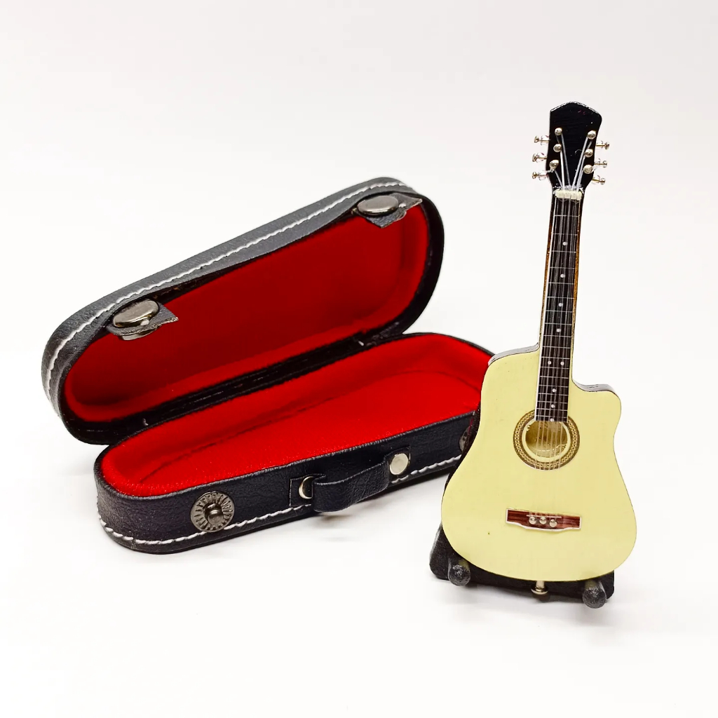 Miniature Acoustic Guitar Taylor 914CE Jae Day6 1/12 souvenir Music ...