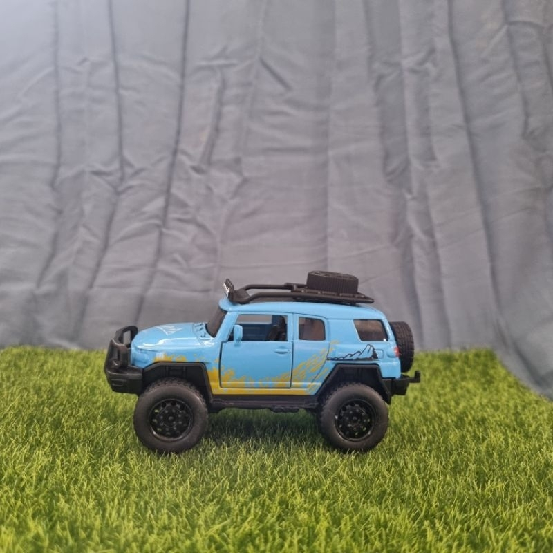 Metal diecast FJ Cruiser Hummer Offroad Car pullback scale 1:36 ...