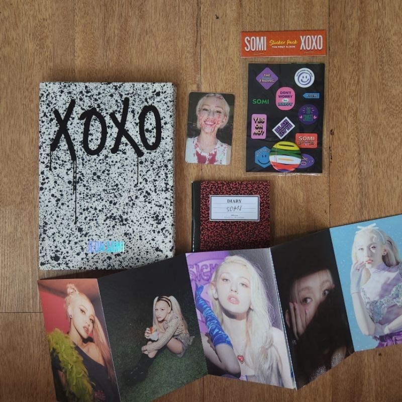 Somi album xoxo full set + blood photocard special // photo card ...