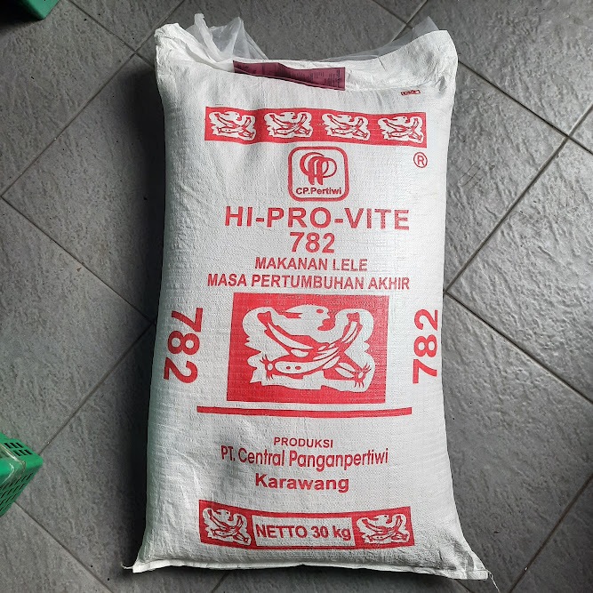 Pellet Fish Feed 782-3/-4 781 -1/-2 Hi-Pro Vite Catfish Tilapia Gurame ...