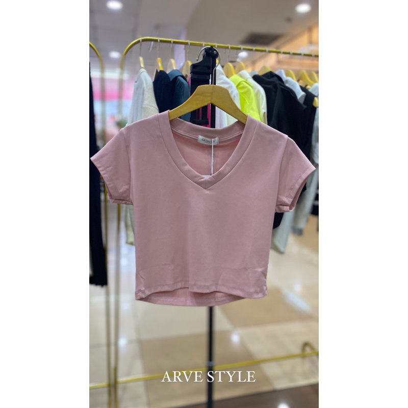 G05 - crop v neck t-shirt | Shopee Philippines