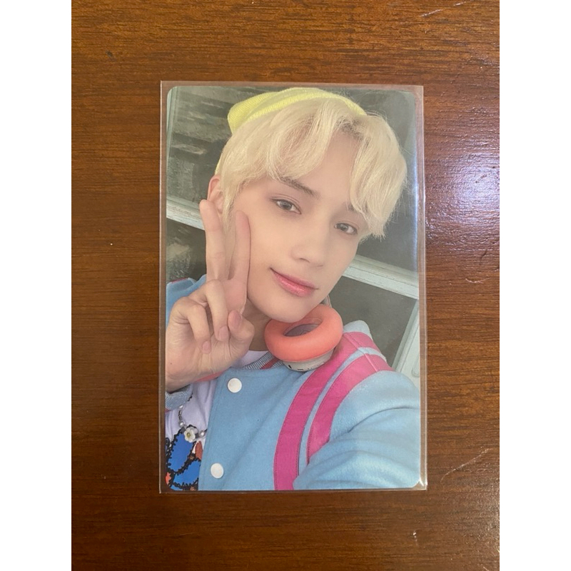 Photocard HUENINGKAI TXT HOUR PHOTOBOOK OFFICIAL | Shopee Philippines