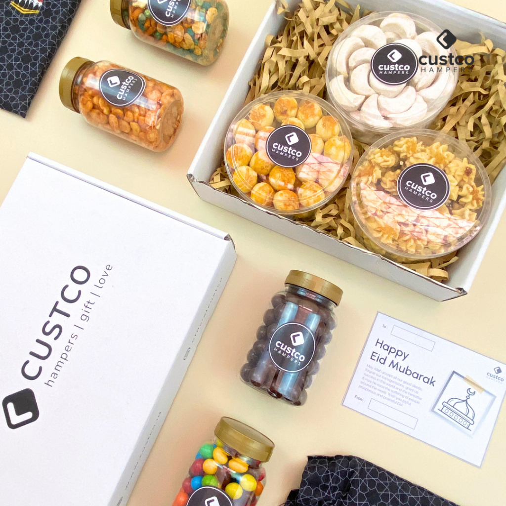 Eid Cake Hampers | Gift Box | Premium Eid Cake | Nastar Cake Snow Cake ...