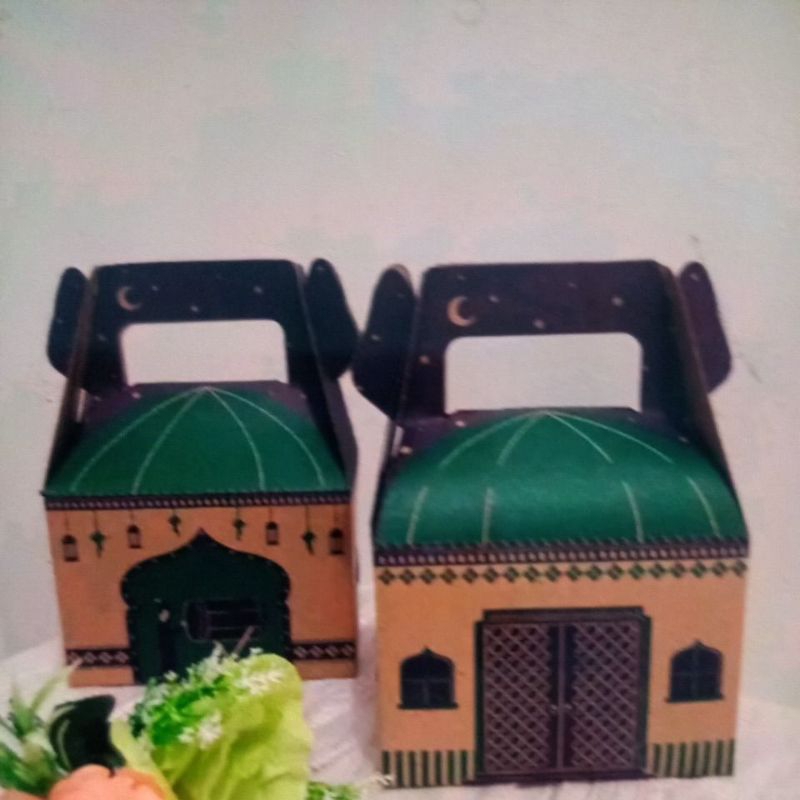 Gable Box Eid hampers Eid Cake Box Eid hampers Eid hampers With ...