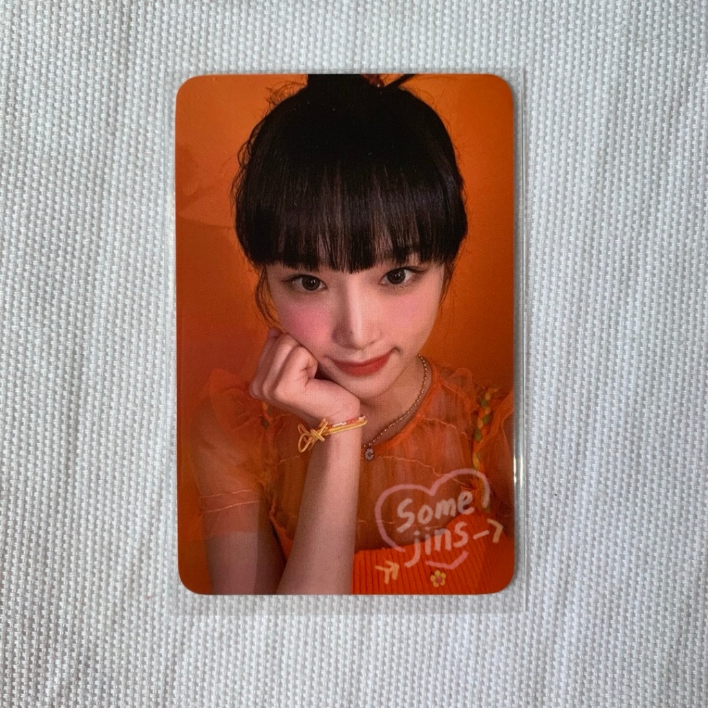 Choi yena trading card yena in winterland no 22 photocard pc soloist orange | Shopee Philippines