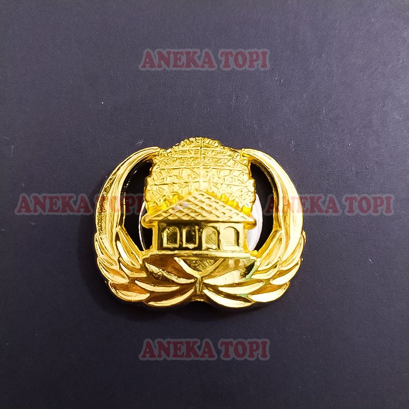 Brooch Pin Logo Badge Magnetic Pin Pin - Assorted Hats | Shopee Philippines