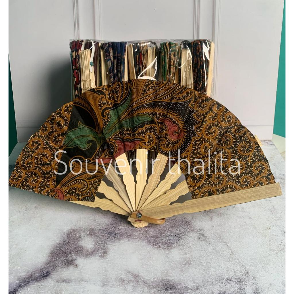 Jumbo Batik Fan Wedding Souvenirs in Plastic Packaging Contains 50 Pcs ...