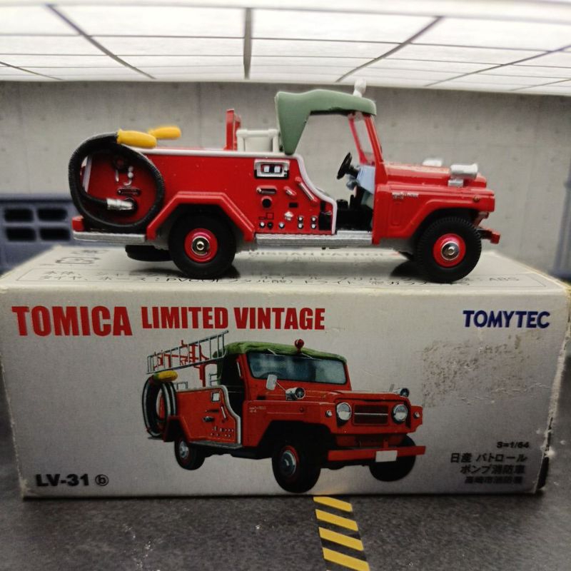 Tomica Limited Vintage TLV Nissan Patrol Fire Fighter Red LV-31b ...