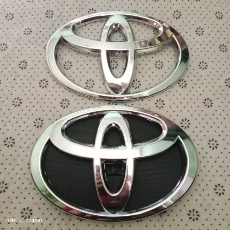 Front grill logo toyota innova reborn ok140 17cm original 2016_2022 ...