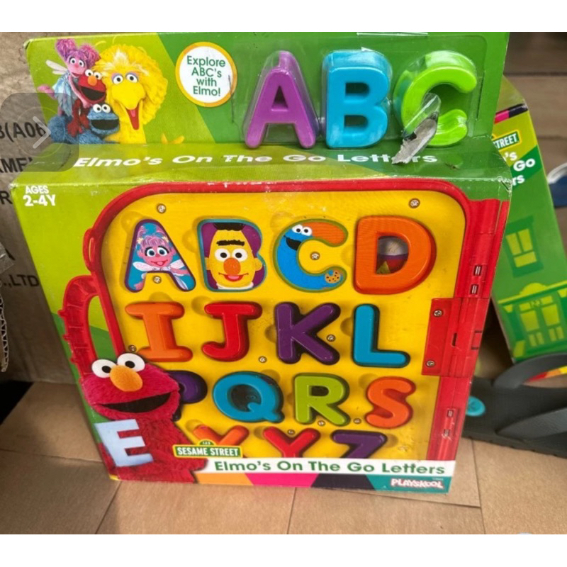 Playskool Sesame street Elmo on the go Letter Arrange original Alphabet ...