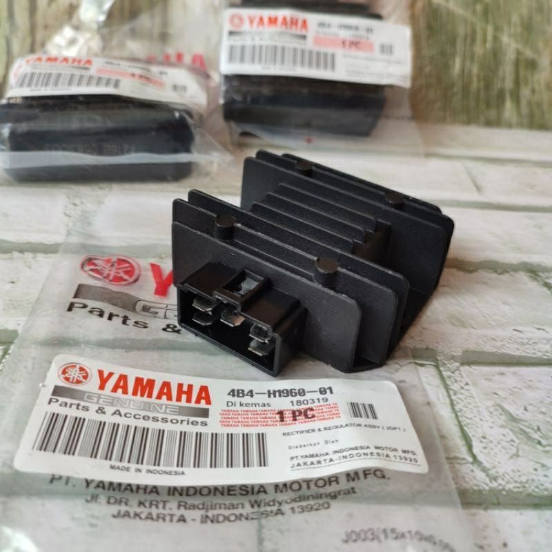 Kiprok 2DP/4B4 REGULATOR YAMAHA NMAX AEROX MX KING XABER | Shopee ...
