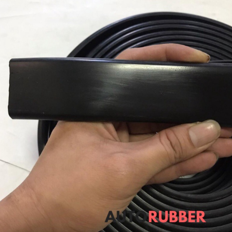 HITAM Rubber List Lis Body Side Door Universal Black 4mm X 5mm Per ...