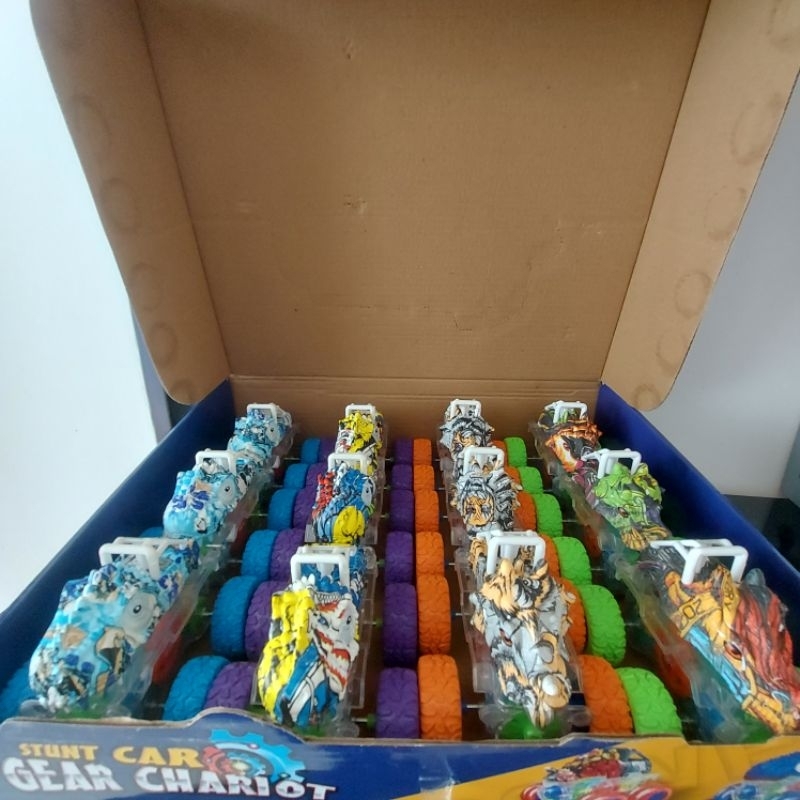 Children's Toys stunt car off road Character Contents 12pcs | Shopee ...