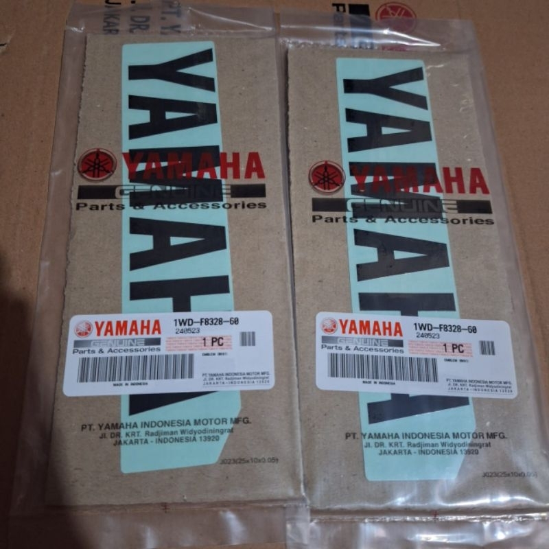 HITAM Yamaha R15 R25 LOGO EMBLEM 2PCS Black ORIGINAL YGP | Shopee ...