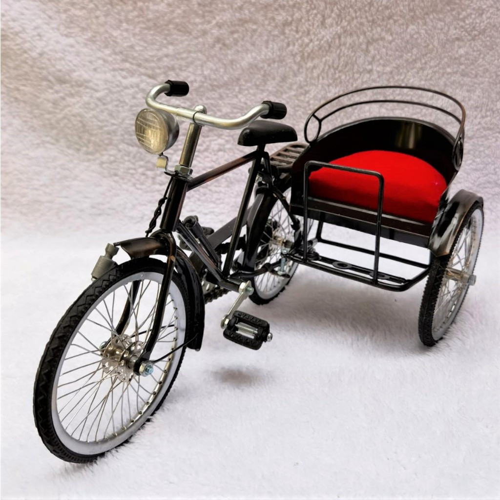 Miniature Display Of Open Field Rickshaw MB-57 MK Aluminum | Shopee ...