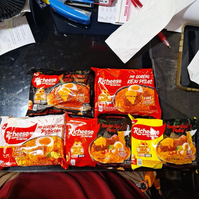 Richeese Mi instant Assorted Flavors | Shopee Philippines