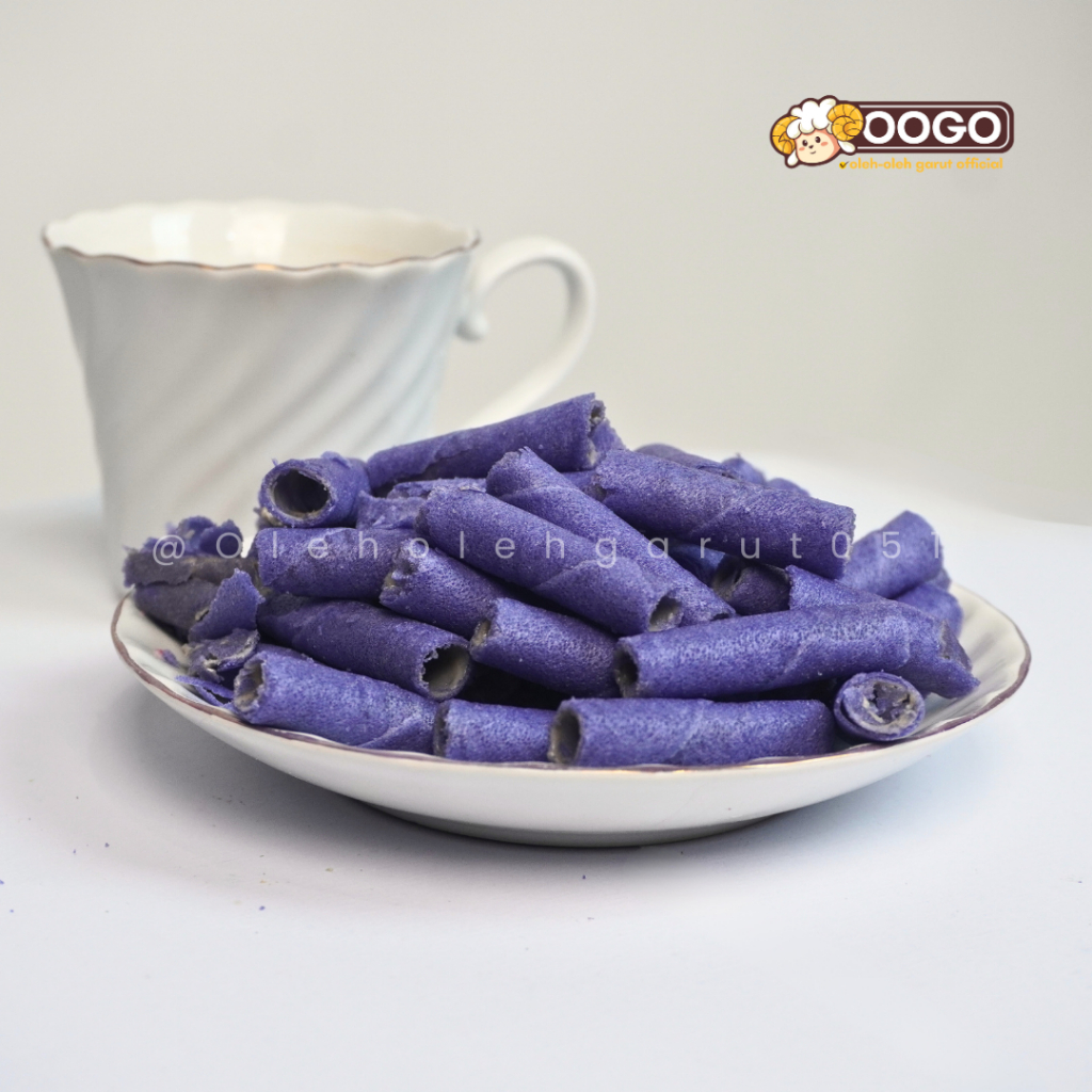 Oogo Astor Mini Blueberry 250g Sweet Snack Crispy Strawberry Flavor ...