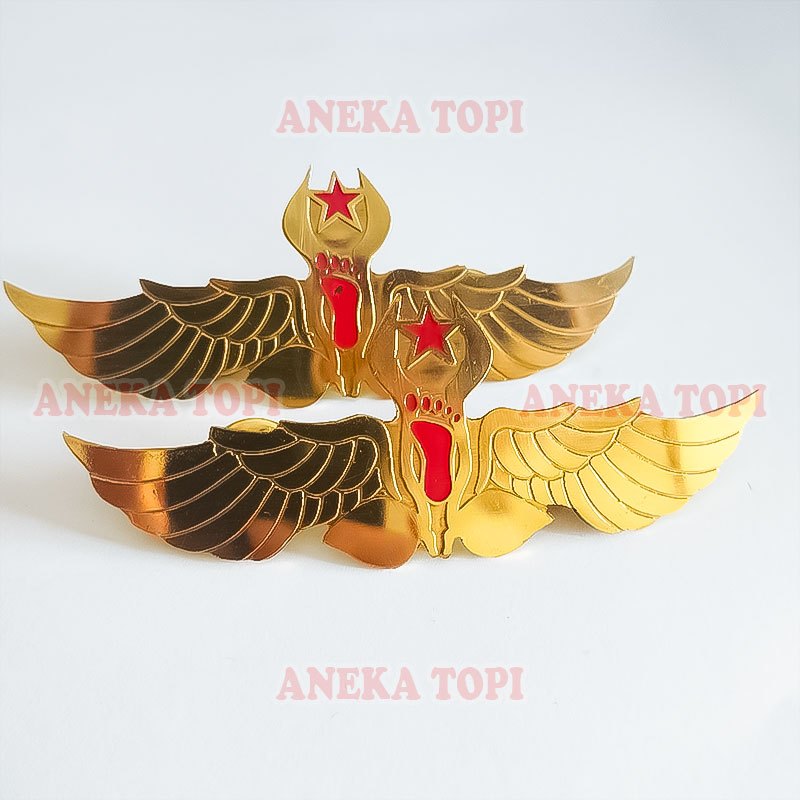 MERAH Red Star Scout Footprint Badge Red Star Scout Attribute Scout ...