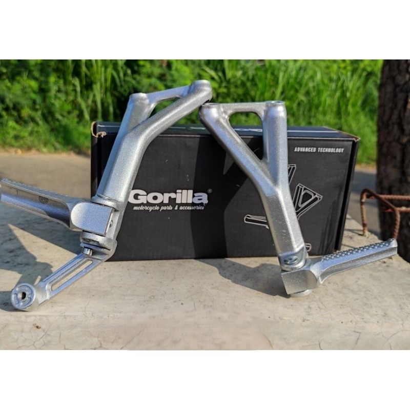 Step PANIGALE V4 IMPORT GORILLA SET Exhaust Bracket FOOTSTEP PANIGALE ...