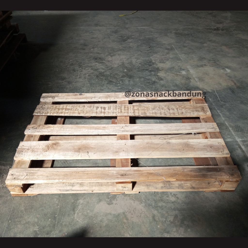 KAYU Wooden Pallet 134x90x15 | Placemat | Goods Pallet | Multipurpose ...