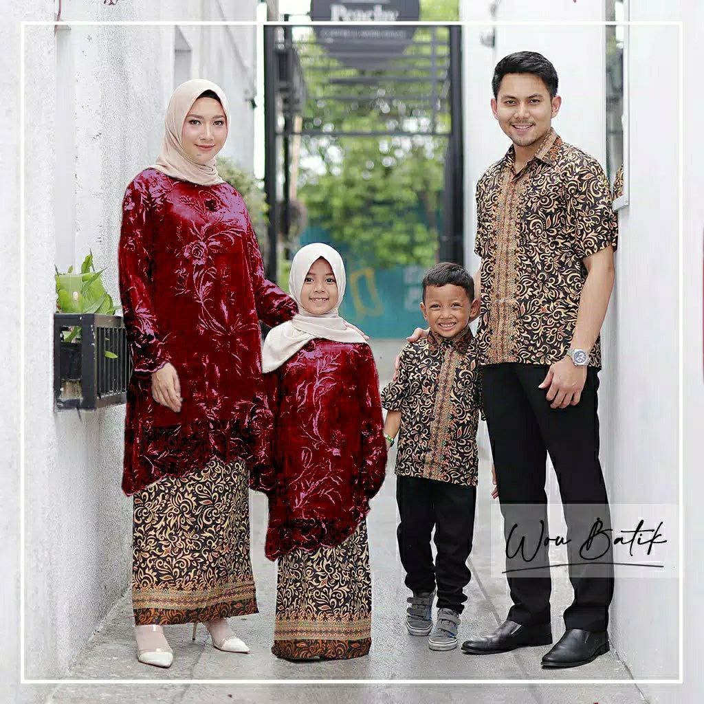 Amelia Maroon Brocade Couple Family Set| Couple Batik Family By Saroja ...