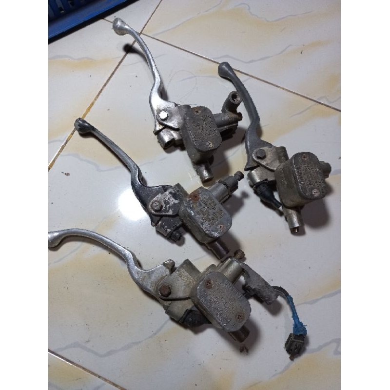 Original second hand yamaha mio brake master (new seal) ready to use ...