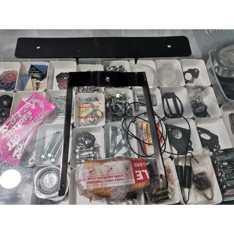 Vespa px series Exclusive ps front number plate holder | Shopee Philippines