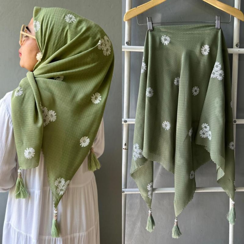 Hijab Hijab Rectangular Hijab star Crested Floral motif Luxury Hijab/4 ...