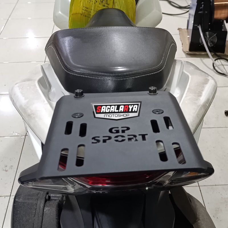 Original BREKET BOX MOTORCYCLE GP SPORT NEW MODEL PCX 150/ PCX 160 PNP ...