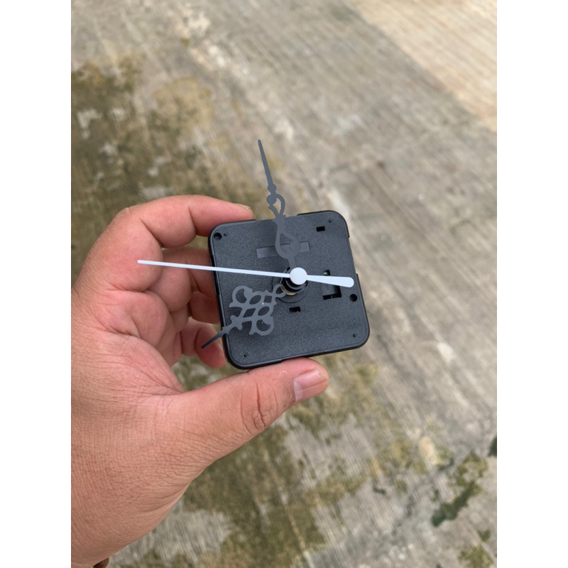 MESIN Carved Black Needle Quartz Wall Clock Machine | Shopee Philippines