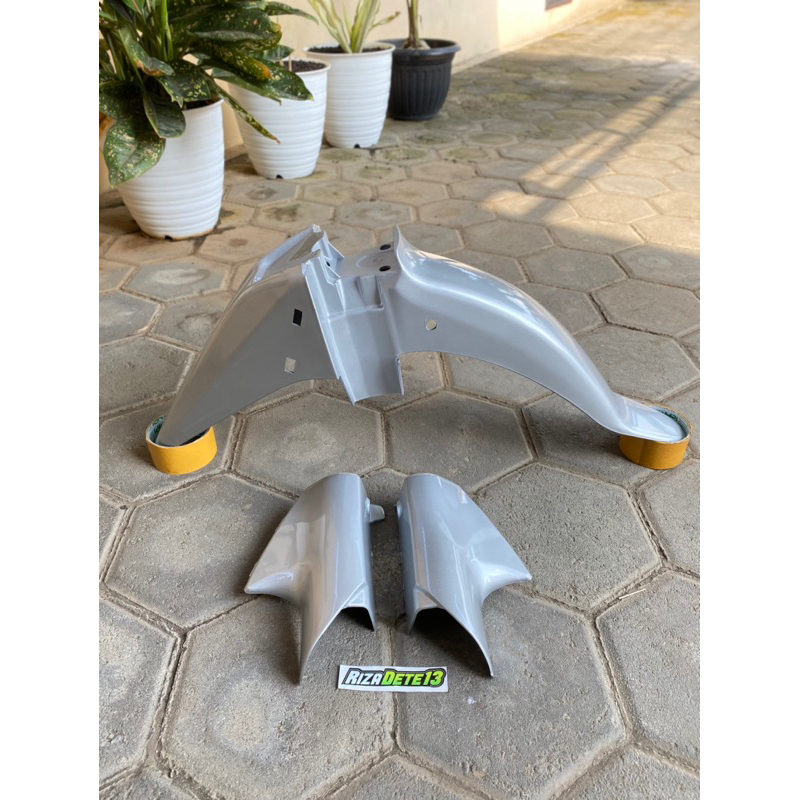 Yamaha FIZ R VEGA Old Front Fender Fender SILVER SET COVER SHOCK Lid ...