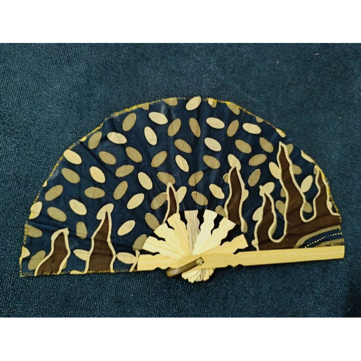 50pcs LARGE Folding Batik Fans | Shopee Philippines